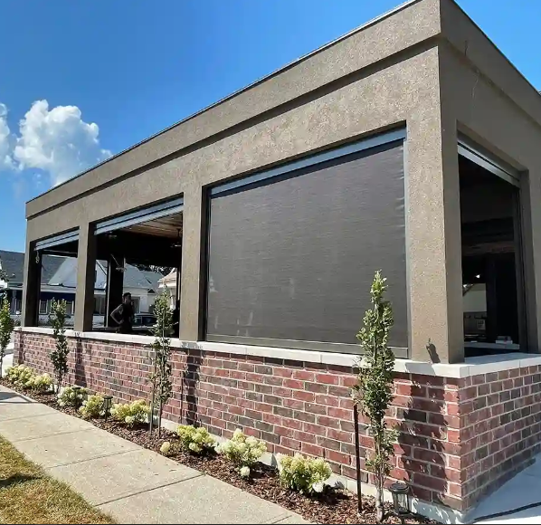 Commercial – ComfortOutdoor | Retractable Screens and More